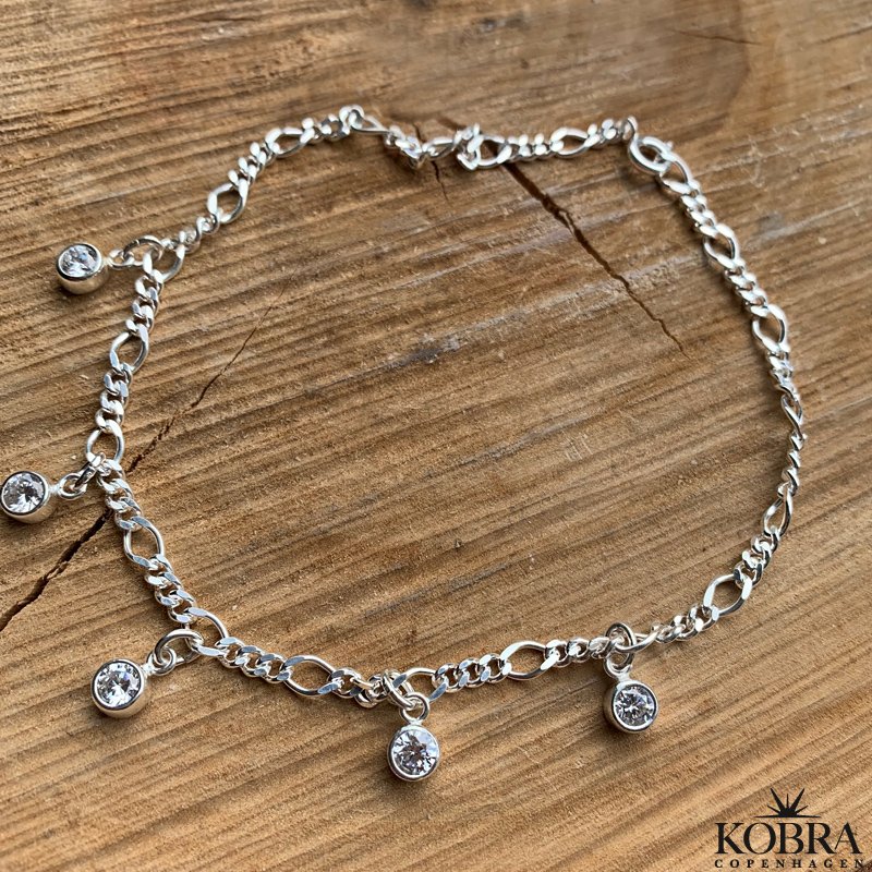 "Sanna" sølv ankelkæde med hvide zirkonia sten - Ankelkæder - KOBRA ...